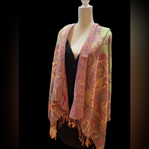 marie’s boutique | Accessories | New Multi Reversible Metallic ...